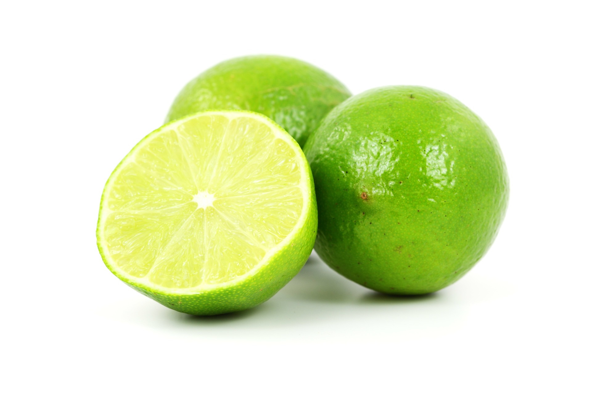 Limón persa o lima persa (Citrus latifolia)